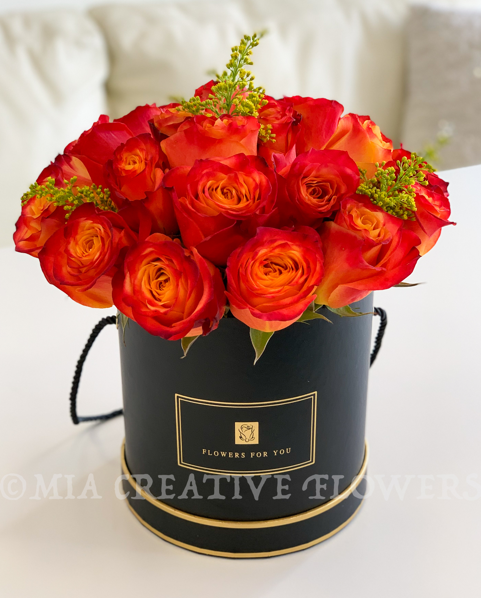 FLOWER BOX – MIA CREATIVE FLOWERS